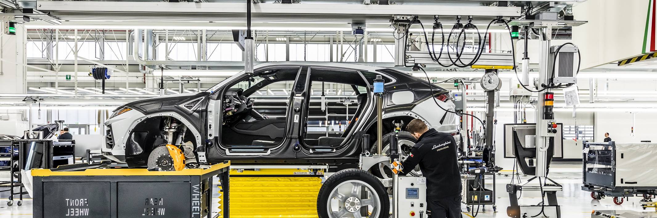 Product Portfolio for Vehicle Manufacturing - Dürr
