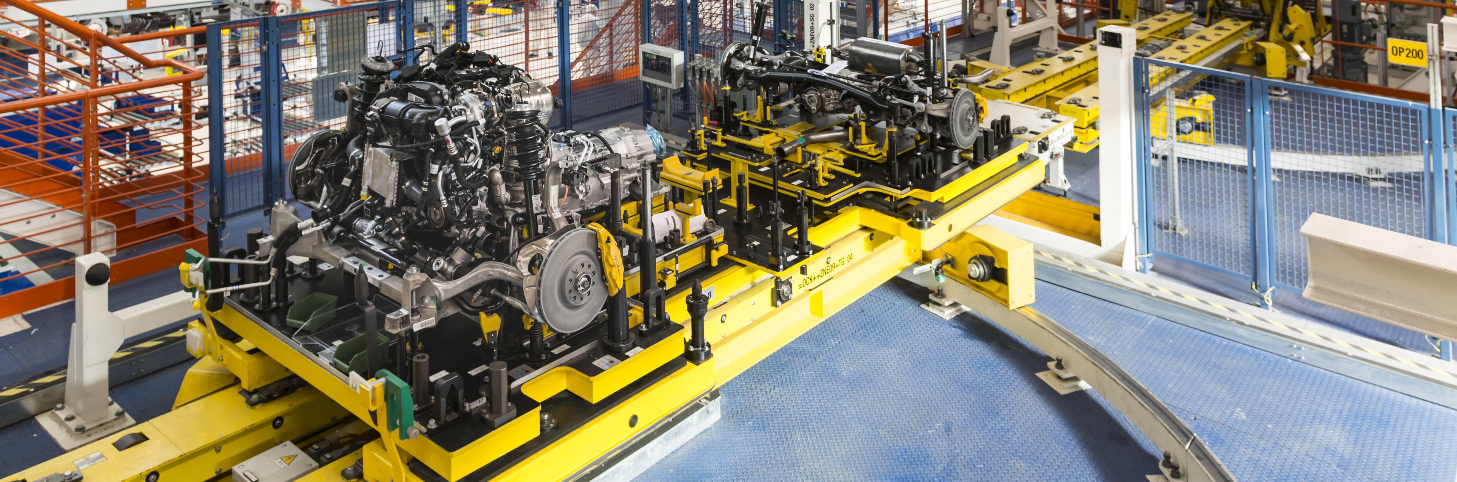 NEXT.assembly: New body marriage trends with flex decking - Dürr